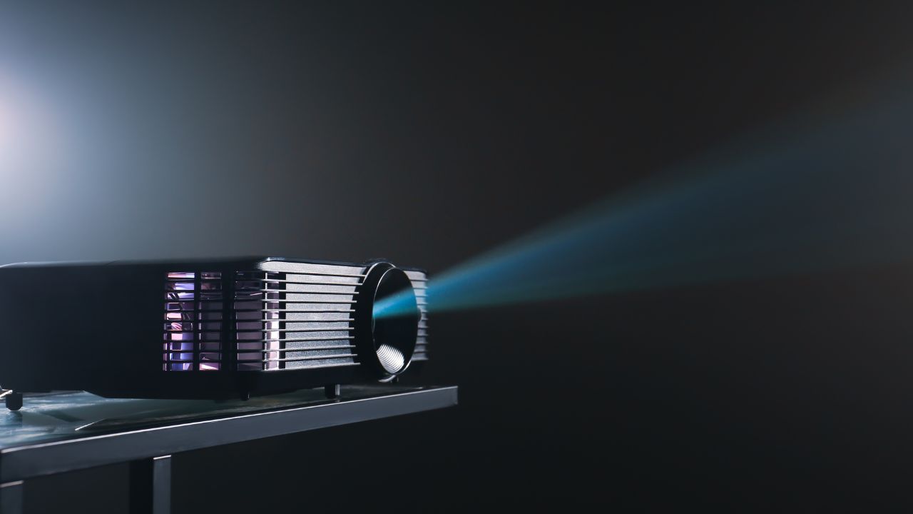 Kenali Jenis-Jenis Lampu Proyektor - Distributor Peralatan Kantor - CV ...